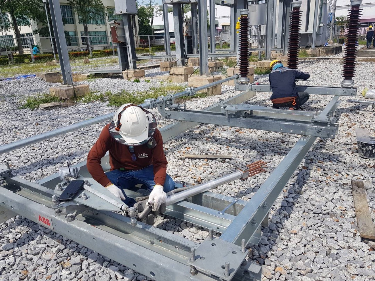 Replacement 115kV_DS-SA-CT-IVT at CTW Substation – TADS.co.th